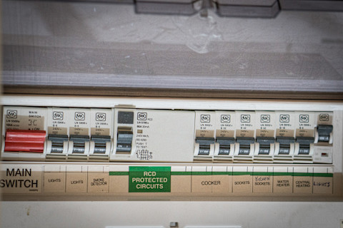 Cost of Moving an Electric Meter by Electricians - MyBuilder