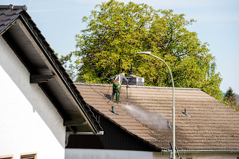 How to Clean Roof Tiles Safely